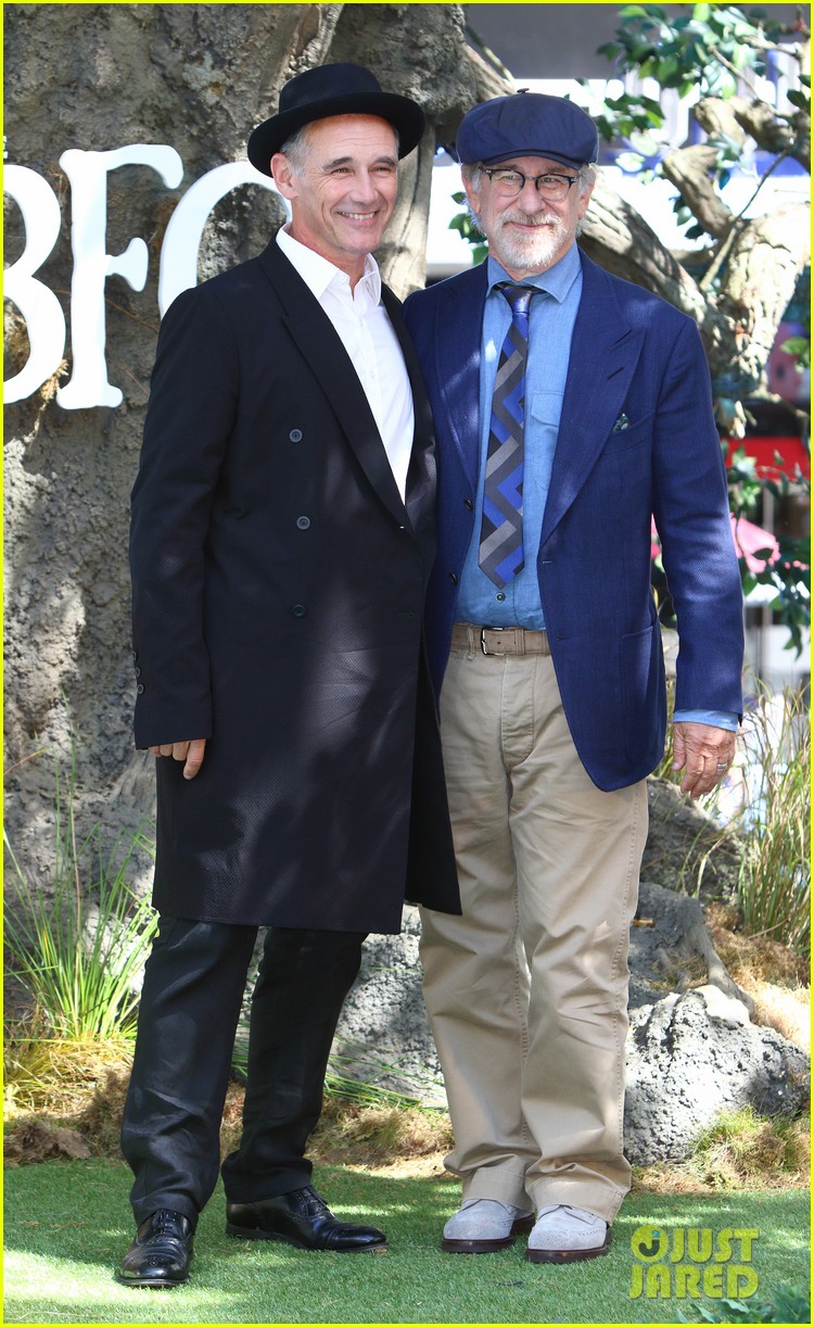 'The BFG' Cast Premieres Movie in London!: Photo 3709145 | Rebecca Hall ...