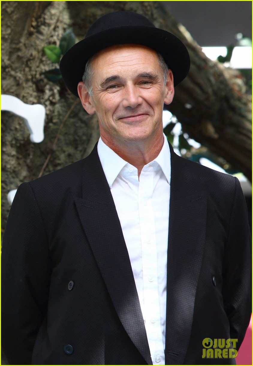 'The BFG' Cast Premieres Movie in London!: Photo 3709151 | Rebecca Hall ...