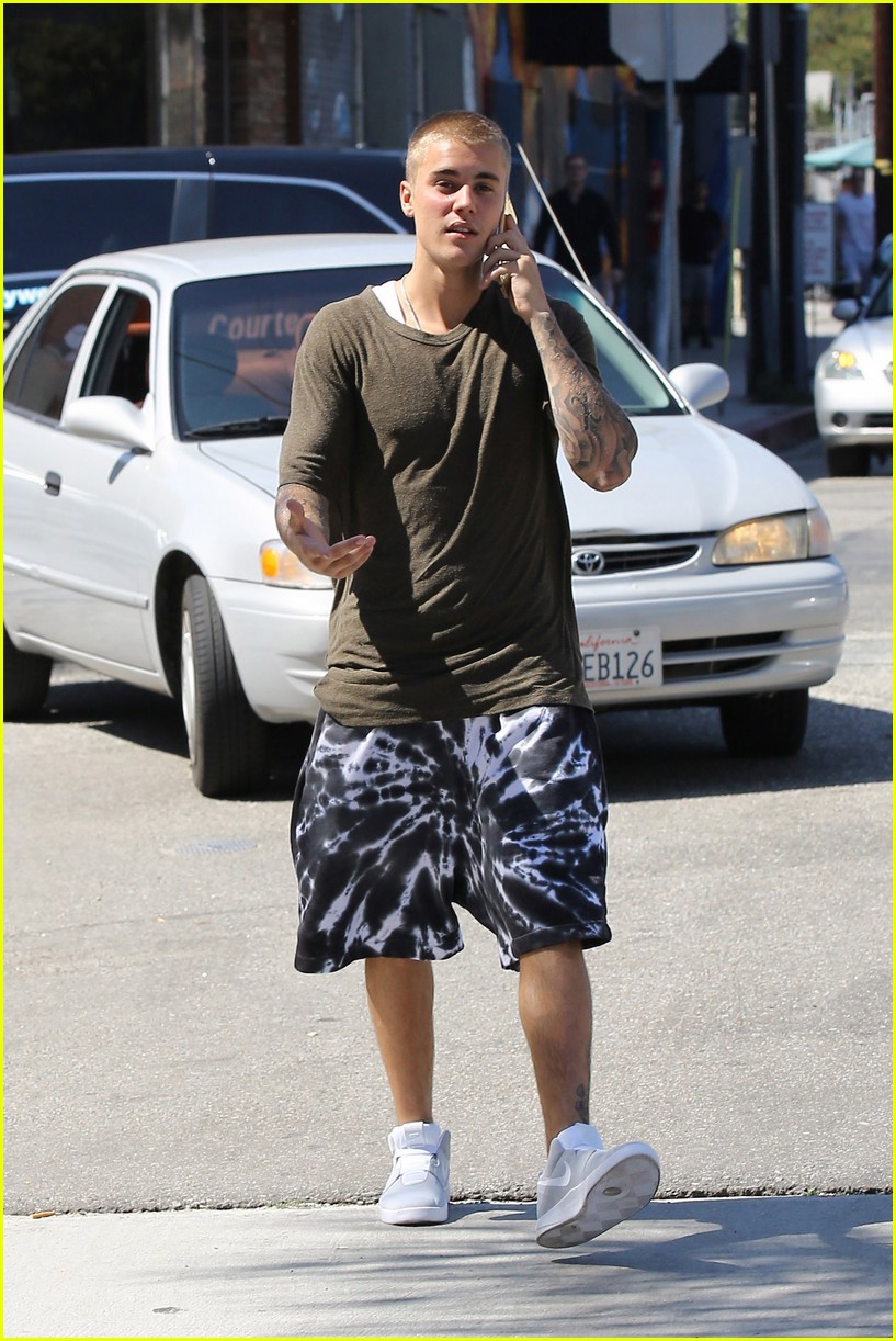 Justin Bieber Gets Turned into a Pokemon!: Photo 3718933 | Justin ...