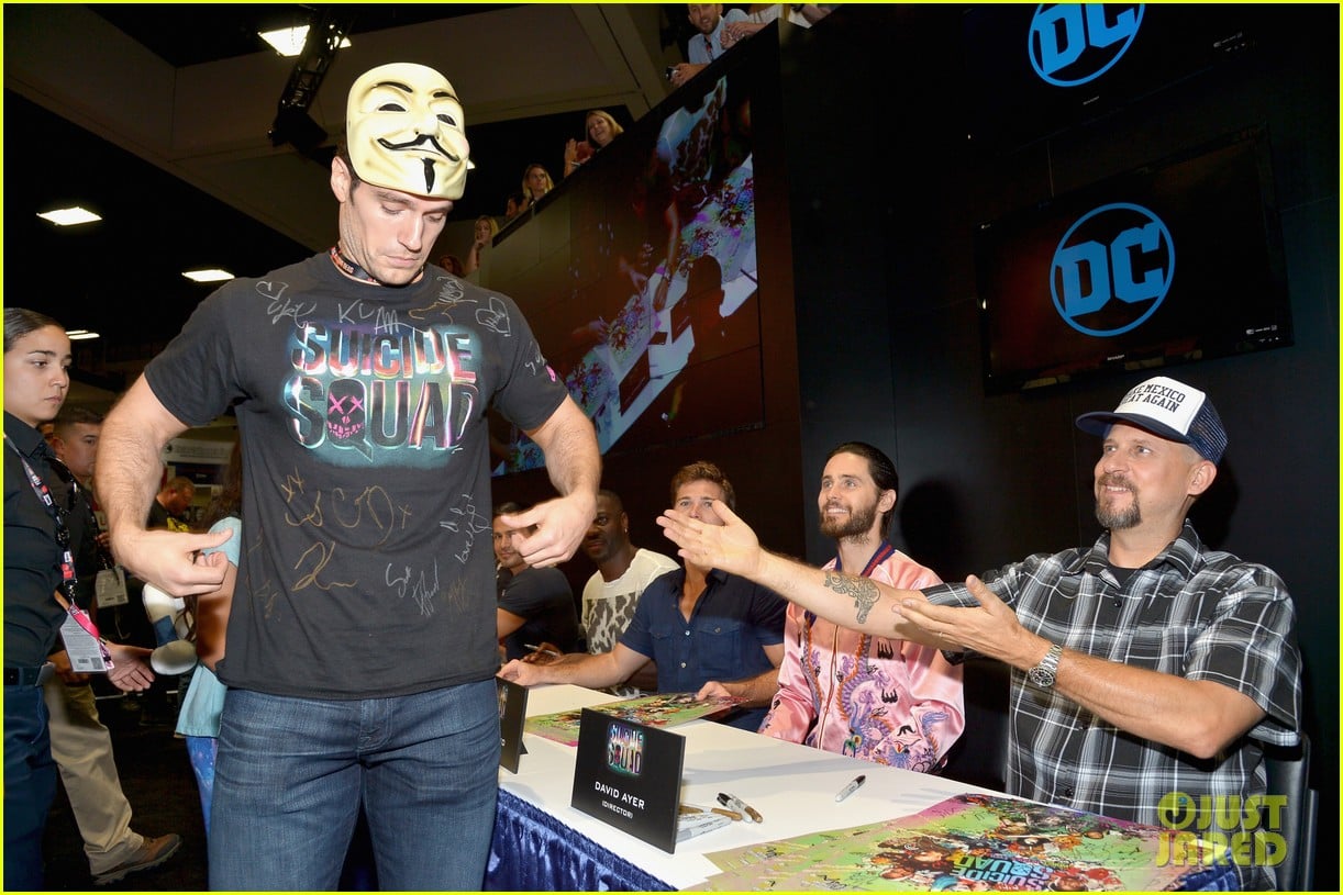 Henry Cavill Wears Disguise to Comic-Con, Pranks 'Suicide Squad' Cast ...