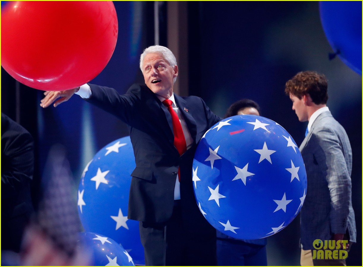 Bill Clinton Playing with Balloons at DNC Will Make You Smile!: Photo ...