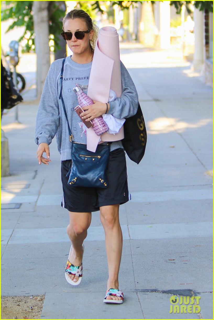 Kaley Cuoco Emerges After Controversial July 4 Instagram Post: Photo ...