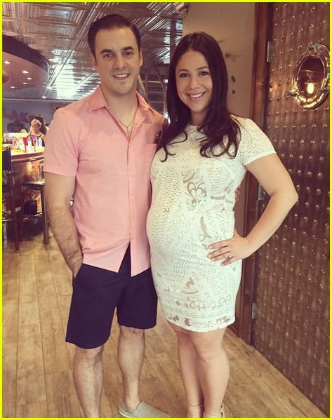 Big Brother's Dan Gheesling & Wife Chelsea Welcome First Child: Photo ...
