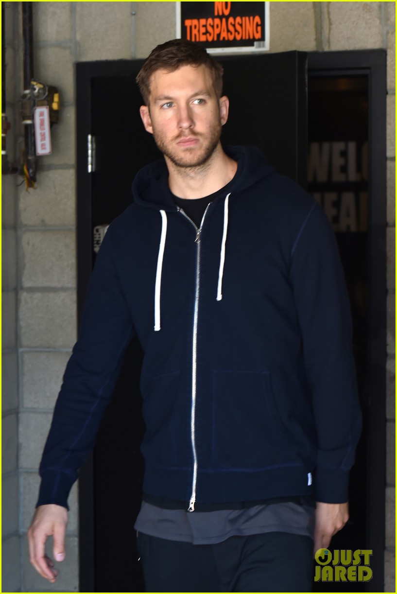 Calvin Harris Is A 'Beast in the Gym' According to NFL Player: Photo ...