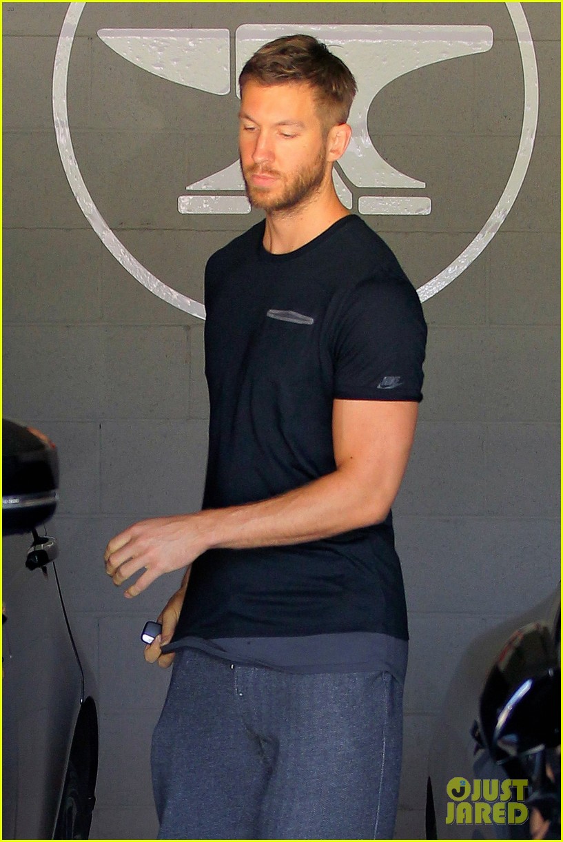 Calvin Harris Gets In a Workout After the Fourth of July: Photo 3699689 ...