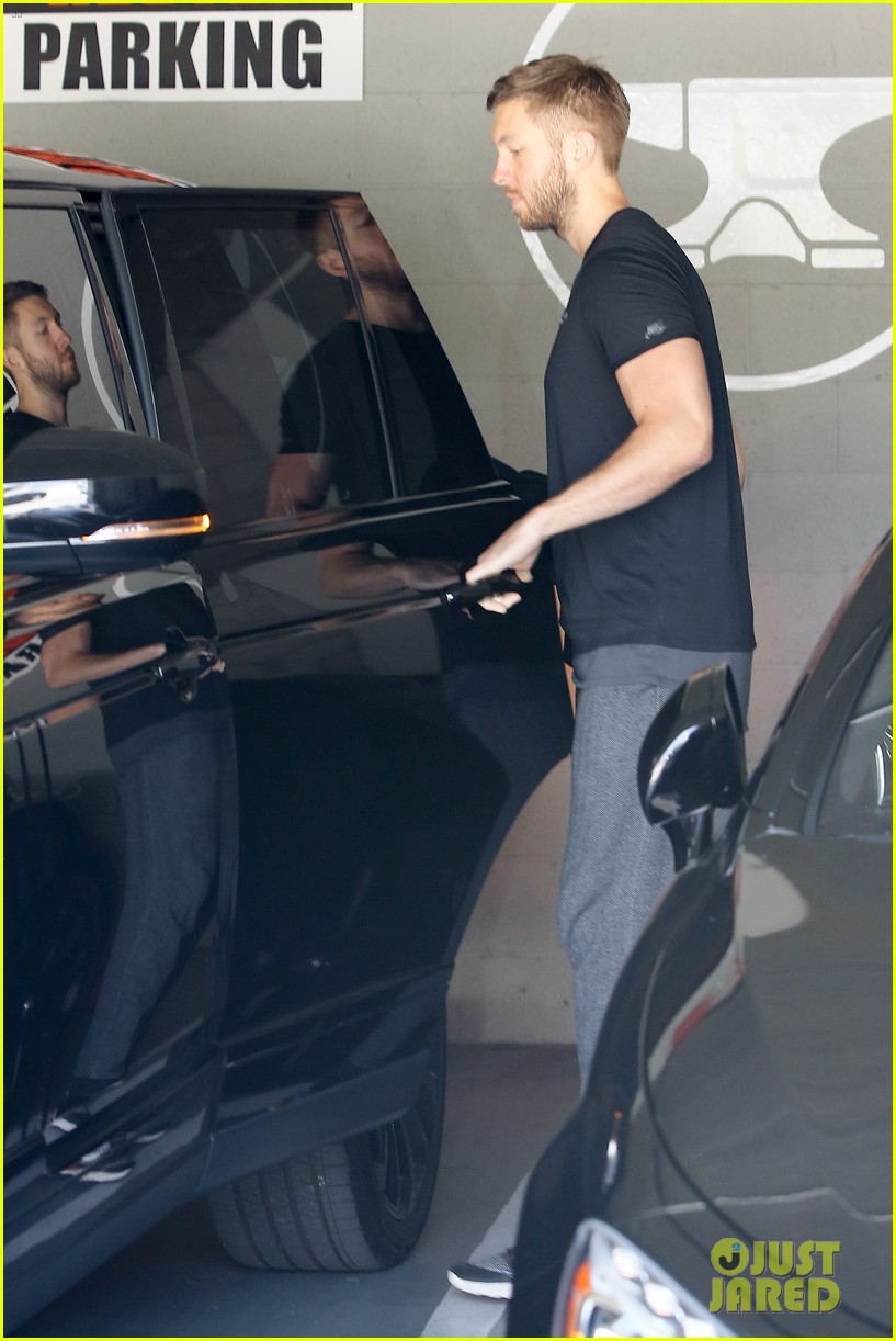 Calvin Harris Gets In a Workout After the Fourth of July: Photo 3699693 ...