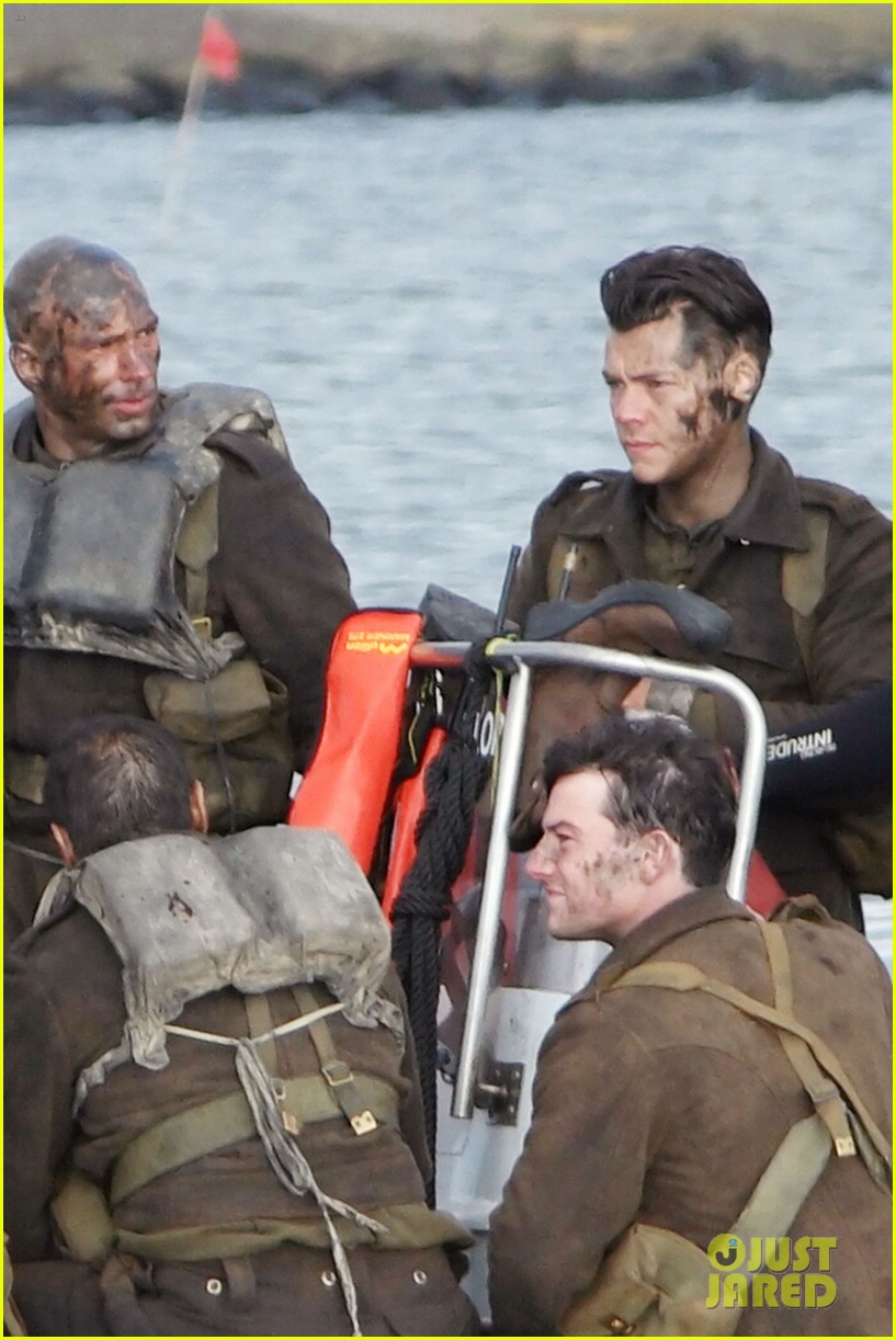 Christopher Nolan Is Very Impressed With Harry Styles 'Dunkirk ...