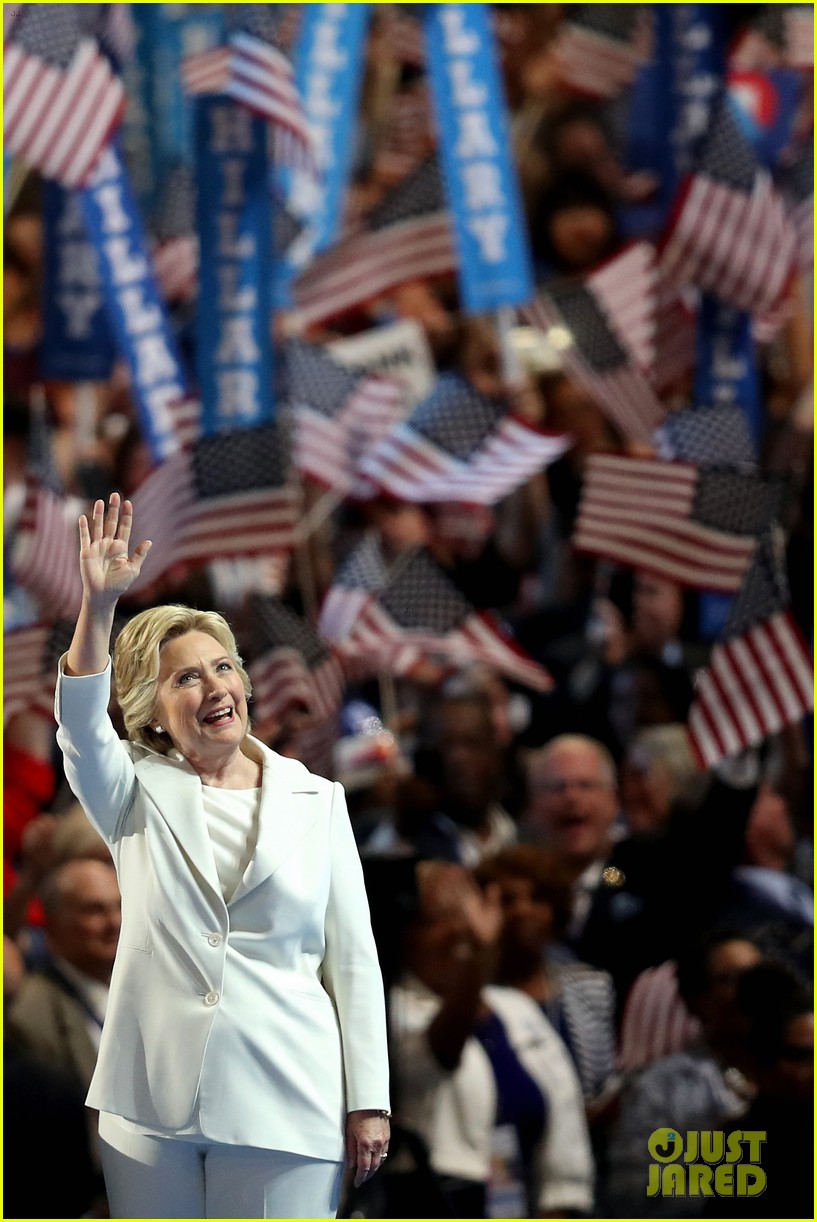 Celebs Praise Hillary Clinton for Her DNC Speech - Read Tweets: Photo ...