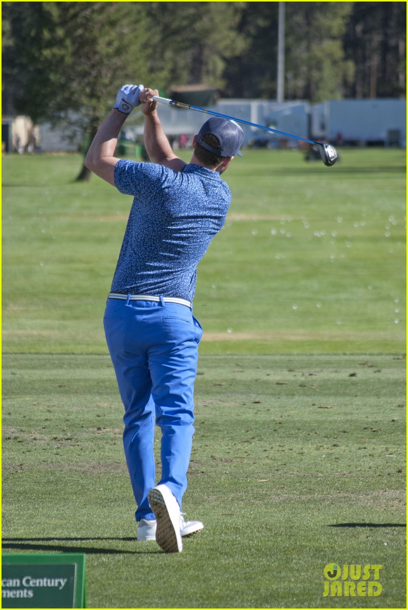 Justin Timberlake Hits the Green at Lake Tahoe Golf Tournament: Photo ...