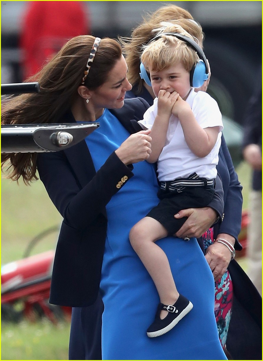 Kate Middleton & Prince George Share Cute Moments at Royal Air Show ...