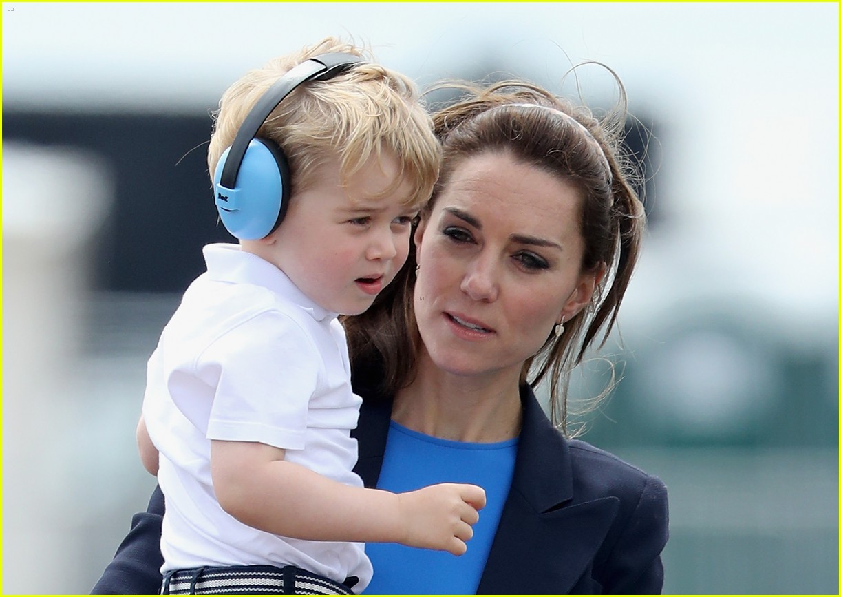 Kate Middleton & Prince George Share Cute Moments at Royal Air Show ...