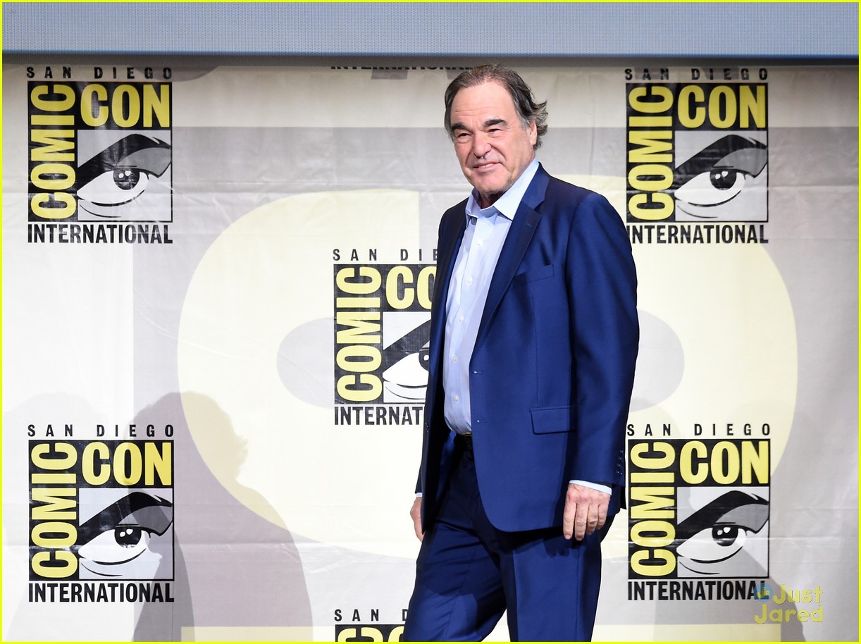 Joseph Gordon-Levitt, Zachary Quinto & Shailene Woodley Debut New ...