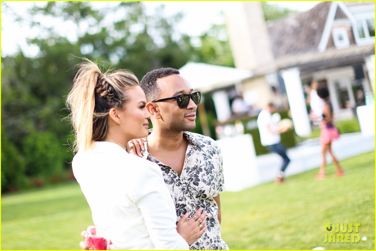 Chrissy Teigen Hosts REVOLVE Fourth Of July Bash With John Legend ...