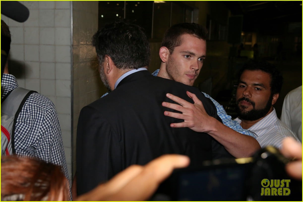 Gunnar Bentz & Jack Conger Catch Flight Out of Rio After Being ...