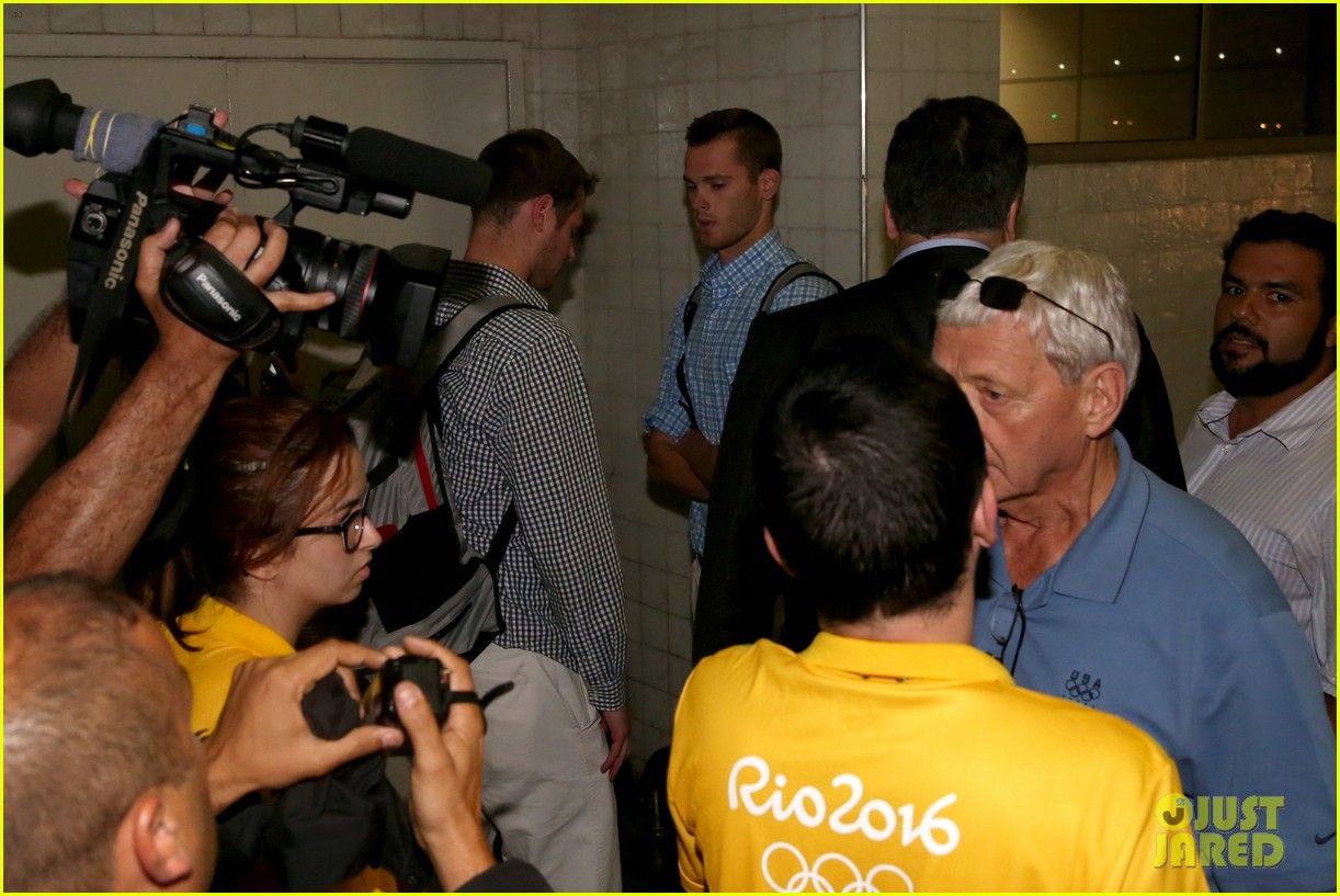 Gunnar Bentz & Jack Conger Catch Flight Out of Rio After Being ...