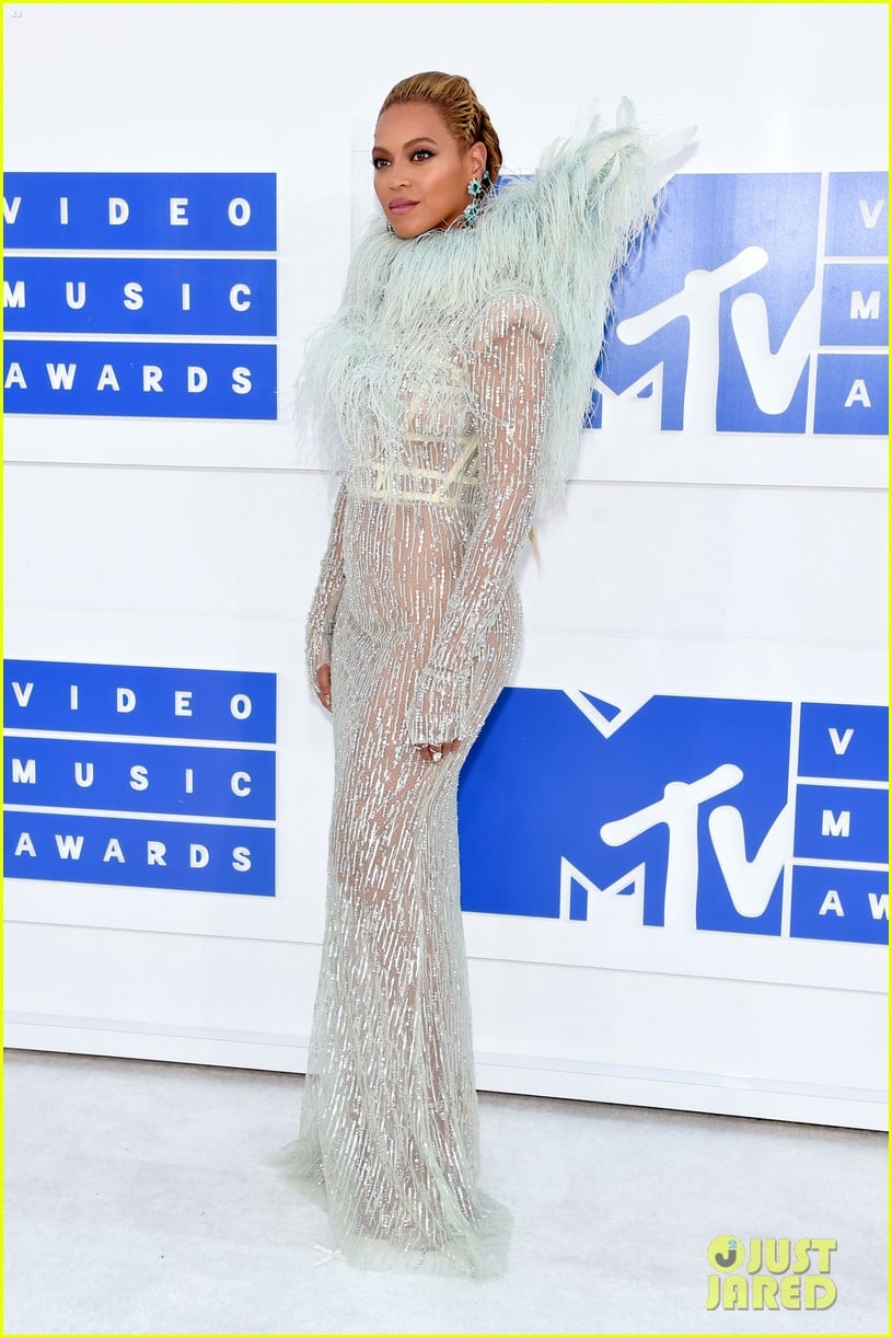 Beyonce Looks Like an Angel at MTV VMAs 2016!: Photo 3743723 | Beyonce ...