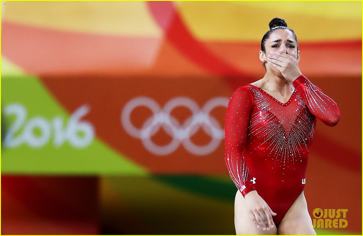 Celebs React to Simone Biles & Aly Raisman's Wins in Rio!: Photo ...