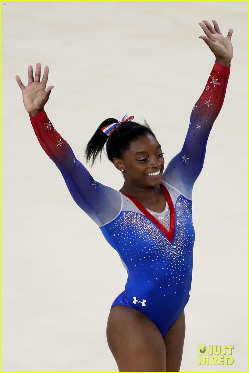 Watch Simone Biles & Aly Raisman's Floor Routines for Olympic Finals ...