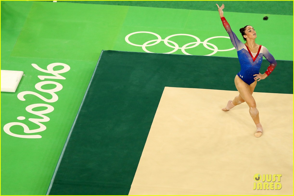 Watch Simone Biles & Aly Raisman's Floor Routines for Olympic Finals ...