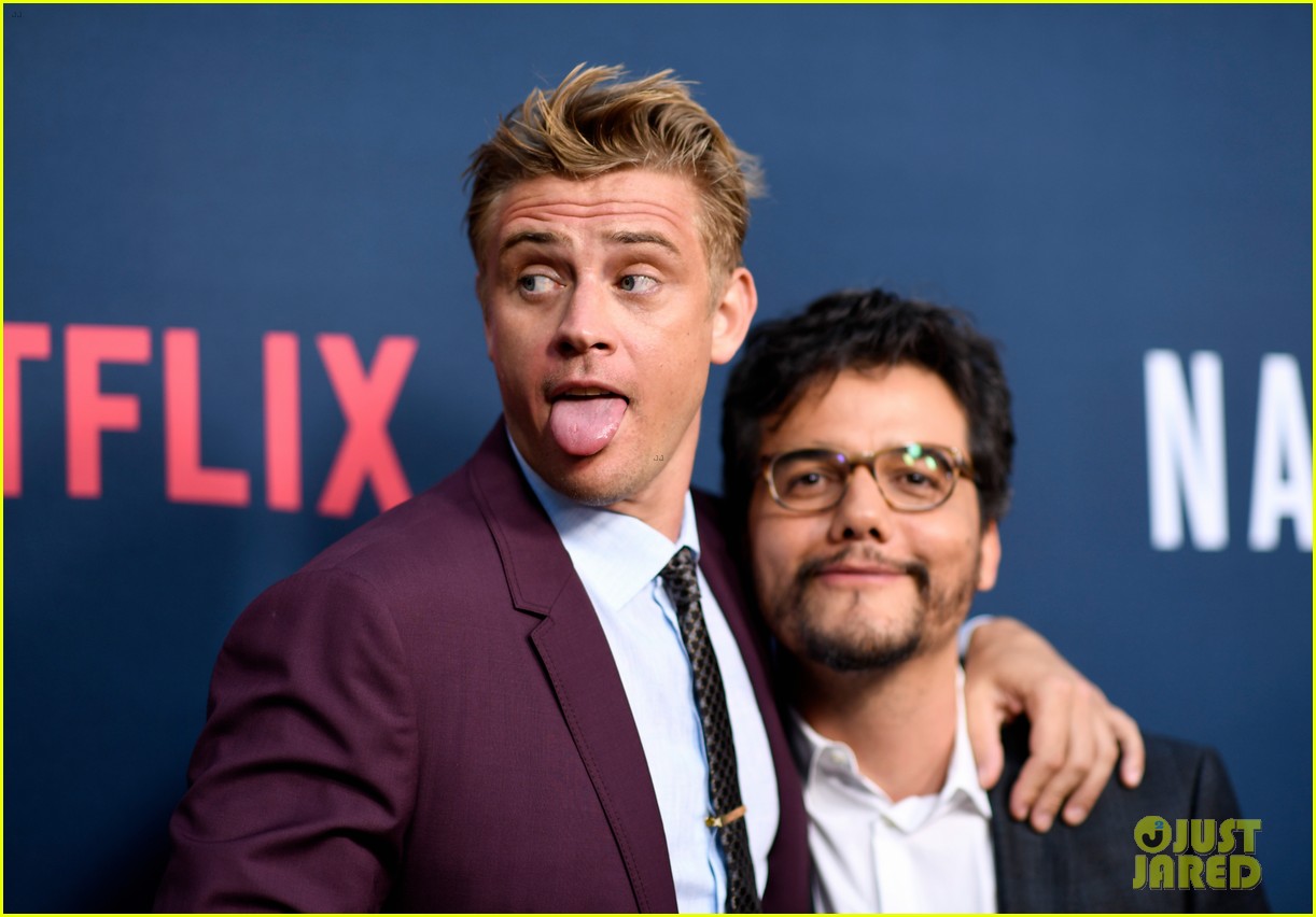 Boyd Holbrook & Pedro Pascal Premiere 'Narcos' Season Two: Photo ...