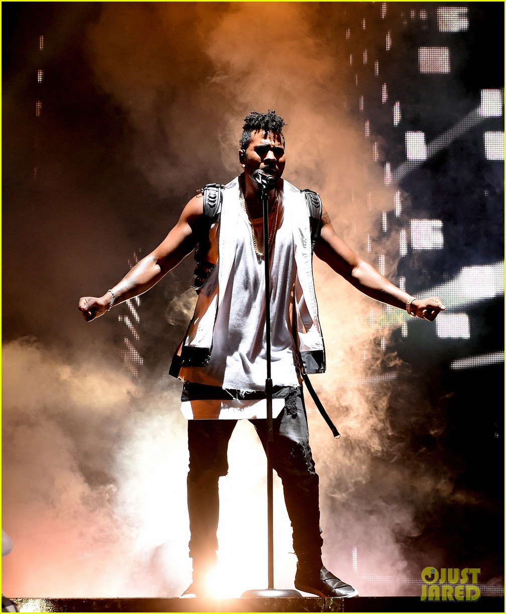 Jason Derulo Performs His Platinum Hits at Teen Choice Awards 2016 ...