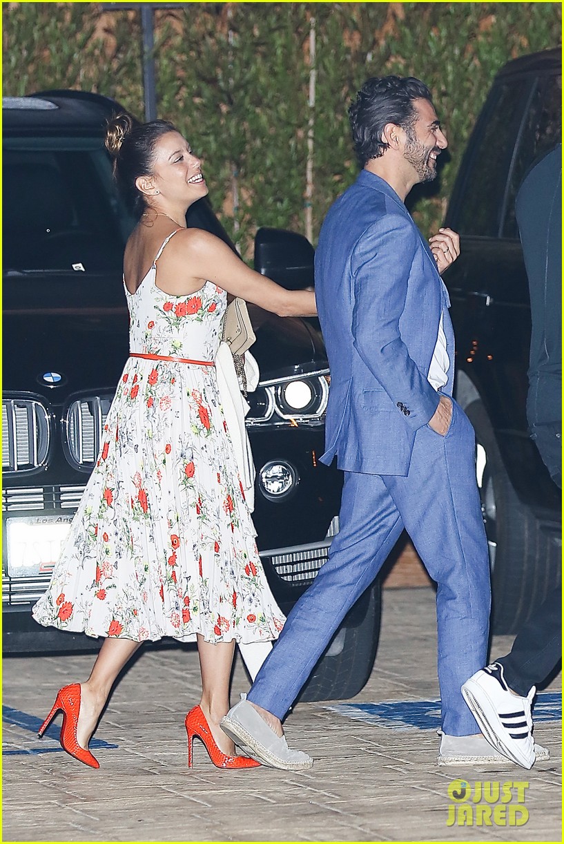 Eva Longoria Will Direct an Episode of 'Jane the Virgin': Photo 3743623 ...