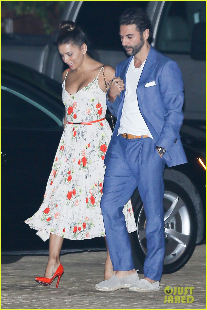 Eva Longoria Will Direct an Episode of 'Jane the Virgin': Photo 3743625 ...