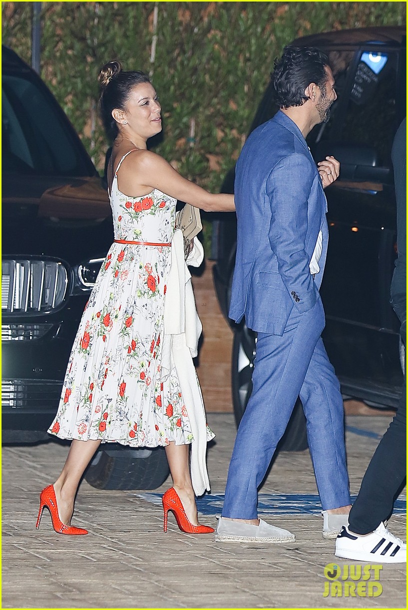 Eva Longoria Will Direct an Episode of 'Jane the Virgin': Photo 3743633 ...