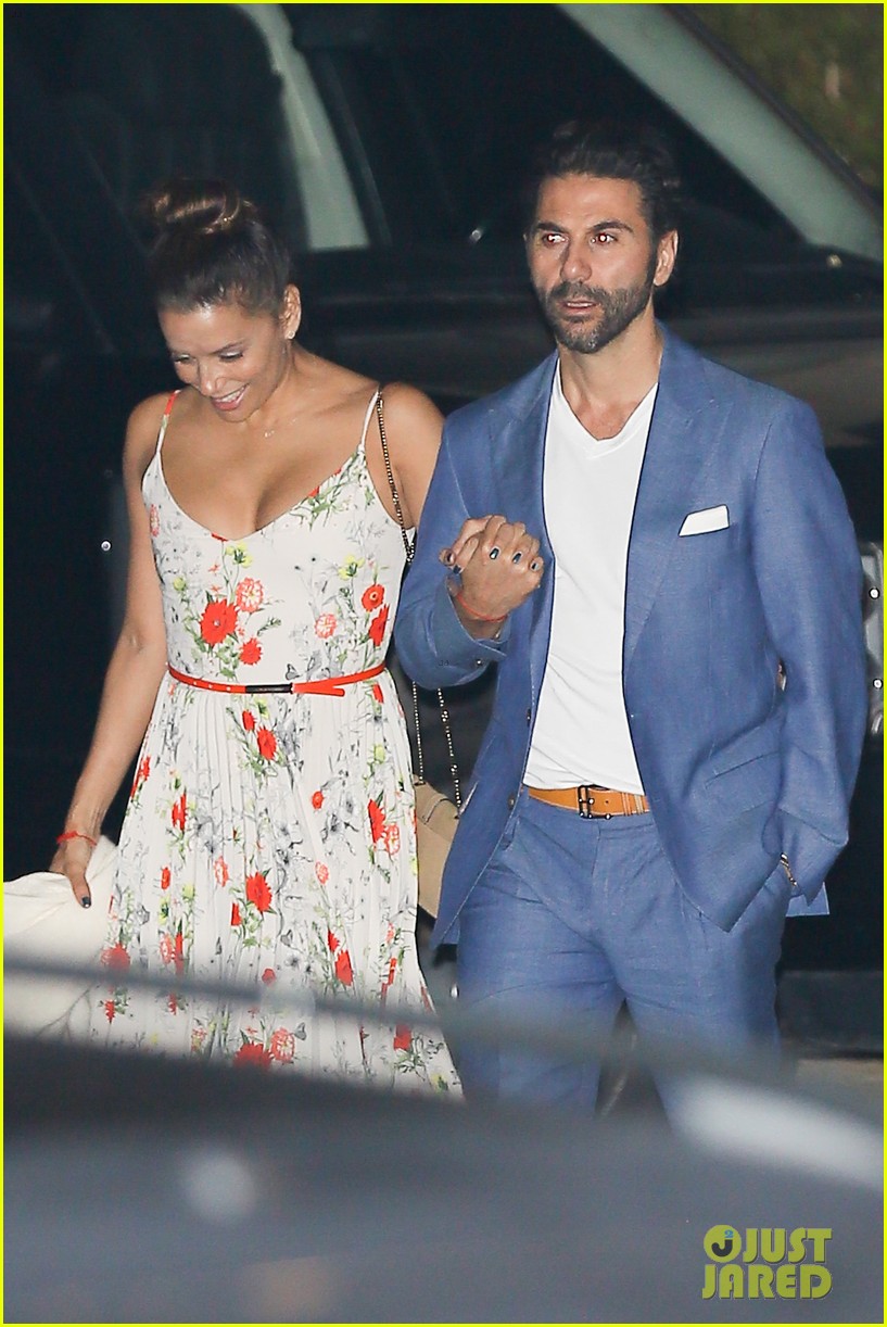 Eva Longoria Will Direct an Episode of 'Jane the Virgin': Photo 3743636 ...