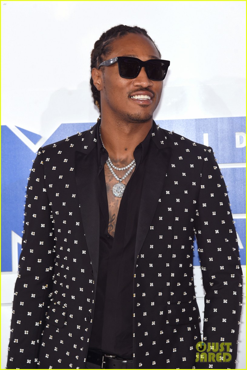 Future Performs 'F--k Up Some Commas' at the MTV VMAs 2016! (Video ...