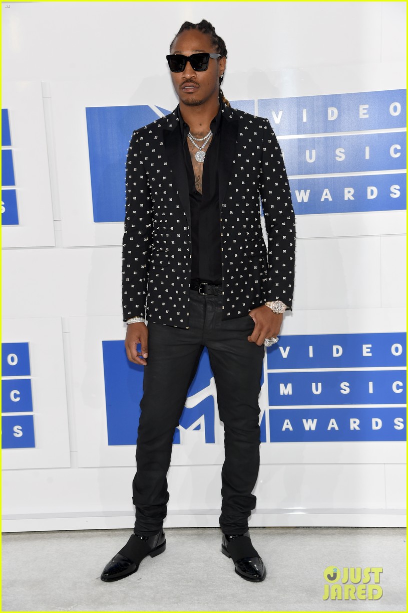 Future Performs 'F--k Up Some Commas' at the MTV VMAs 2016! (Video ...