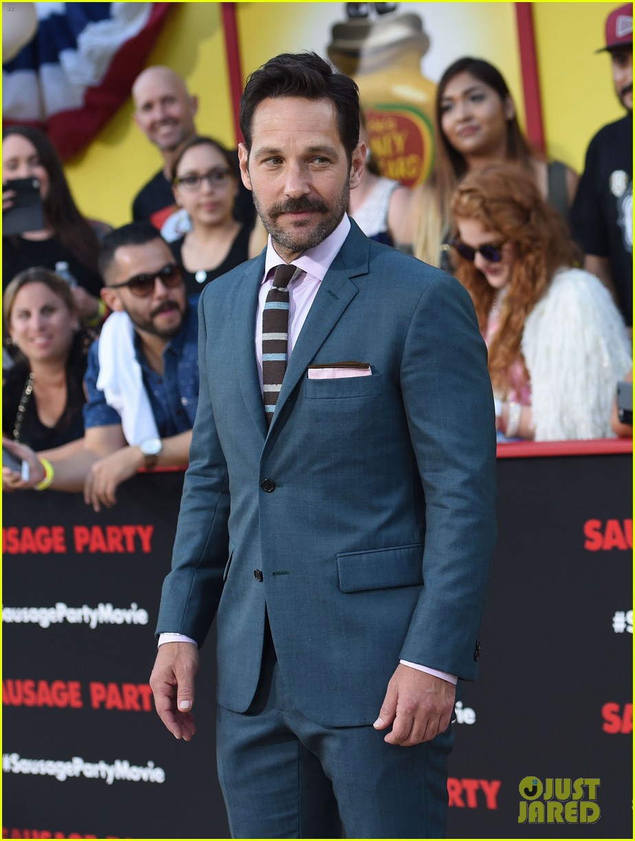 Salma Hayek, Seth Rogen & Paul Rudd Have Star-Studded 'Sausage Party ...