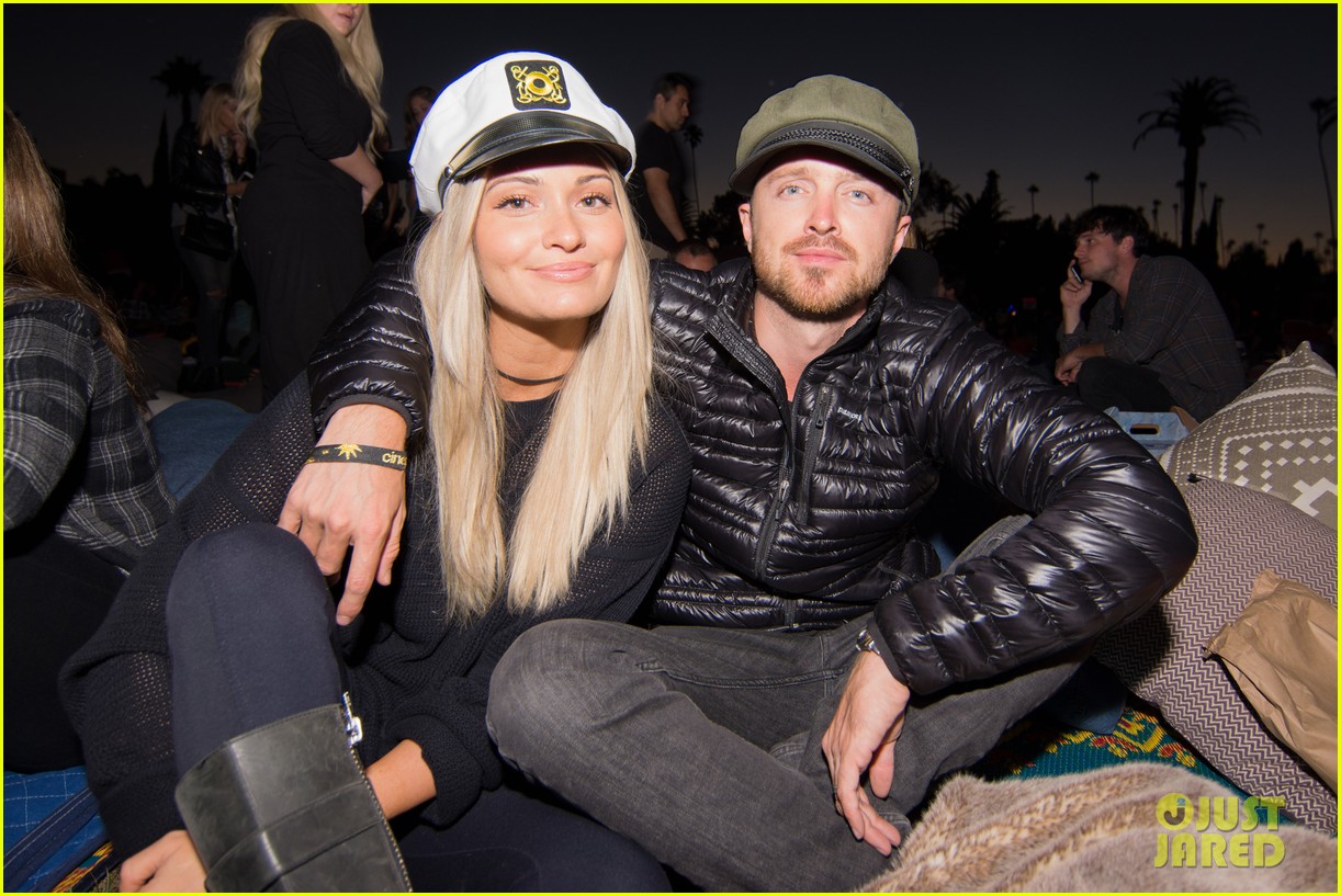 Josh Hutcherson, Aaron Paul, & Christina Hendrick Have a Cinespia ...