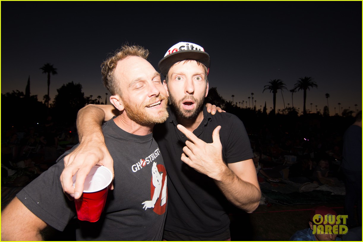 Josh Hutcherson, Aaron Paul, & Christina Hendrick Have a Cinespia ...