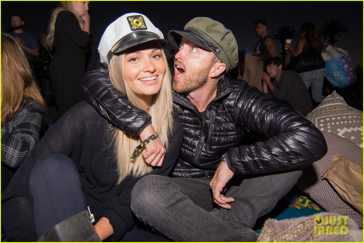 Josh Hutcherson, Aaron Paul, & Christina Hendrick Have a Cinespia ...