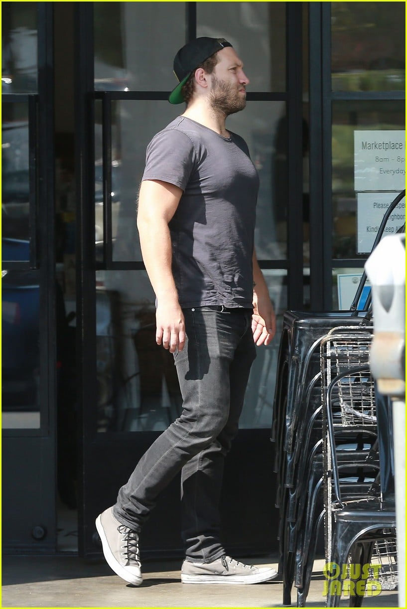 Jai Courtney Sets Record Straight on 'Suicide Squad' Reshoots: Photo ...