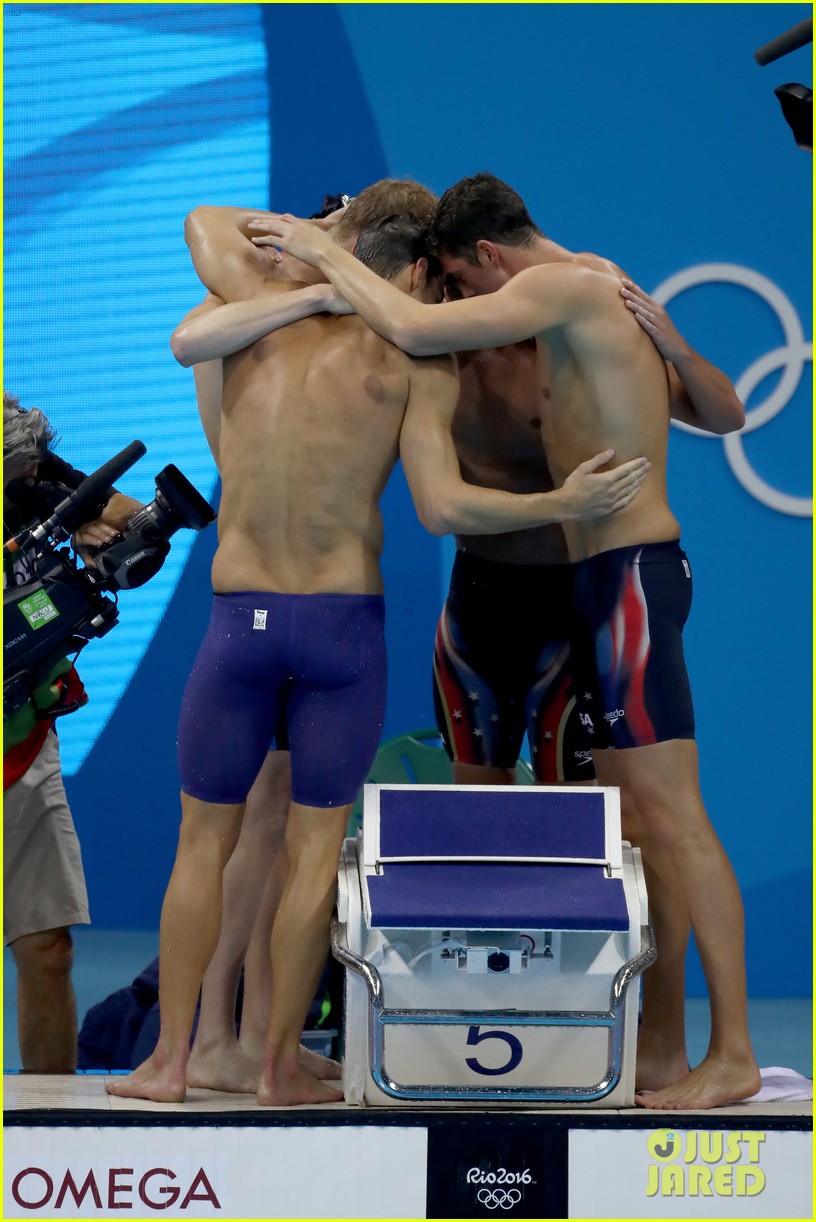 Ryan Lochte Apologizes for Rio Robbery Story - Read Statement: Photo ...