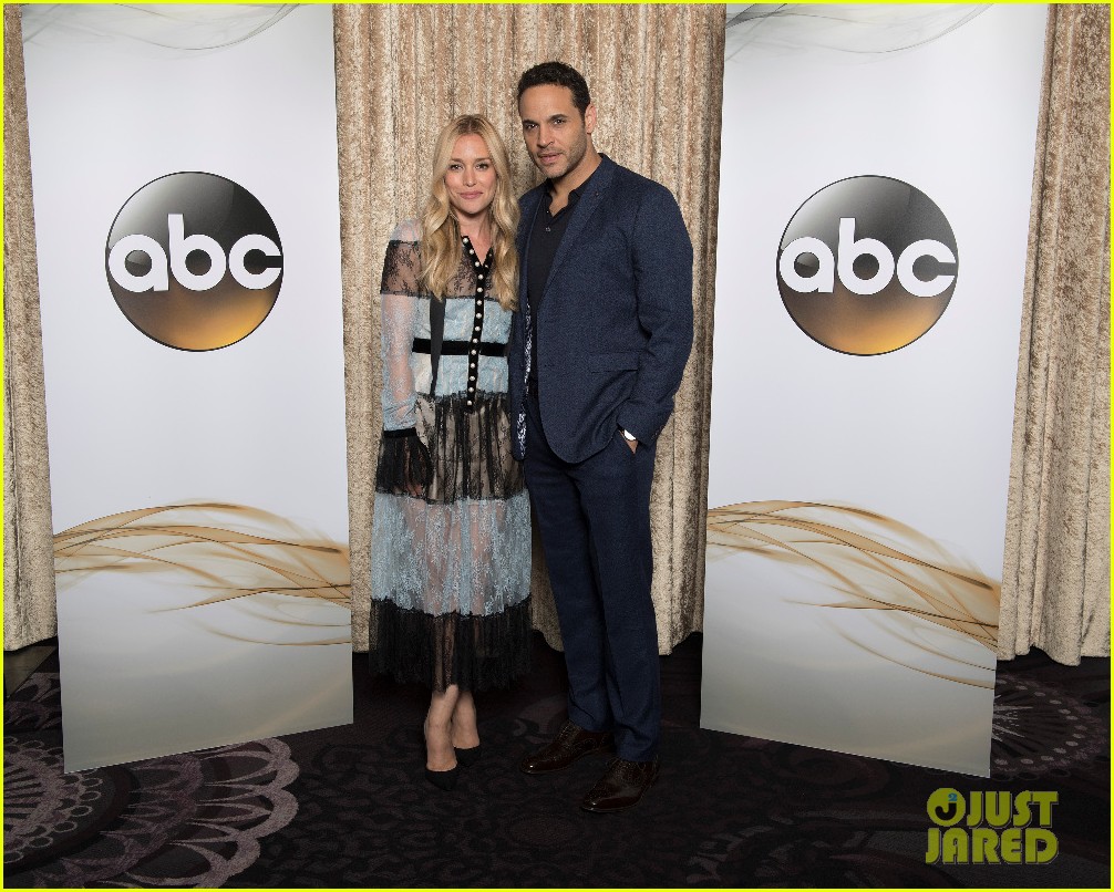 ABC Drops TGIT Tagline for Piper Perabo's 'Notorious': Photo 3726147 ...