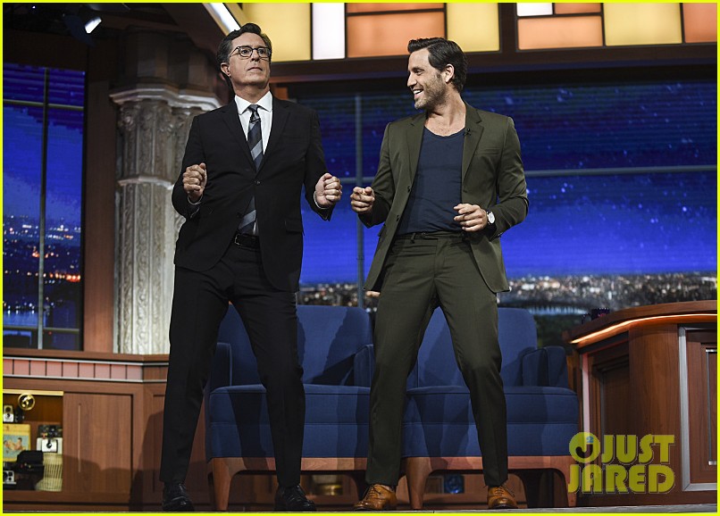 Edgar Ramirez Salsa Dances With Stephen Colbert On 'The Late Show ...
