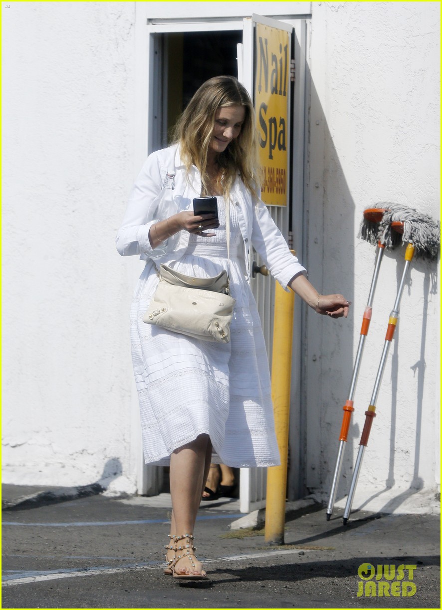 Nicole Richie & Cameron Diaz Have a Fun Family Day with Sparrow ...