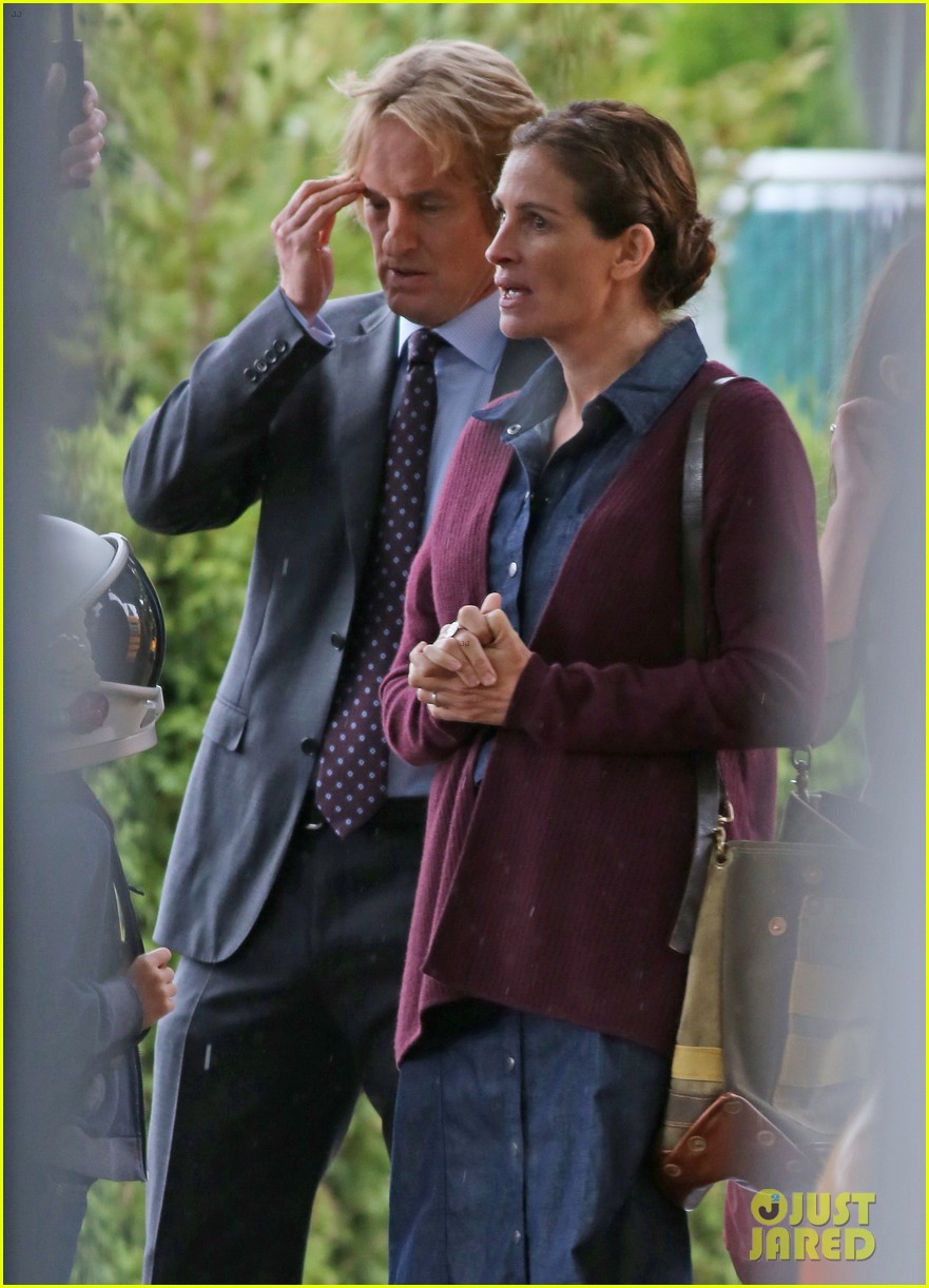 Julia Roberts & Owen Wilson Film New Scenes on the Set of 'Wonder ...
