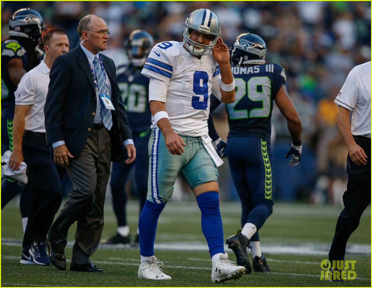 Tony Romo Breaks Bone in His Back, Won't Play Until Mid-Season: Photo ...