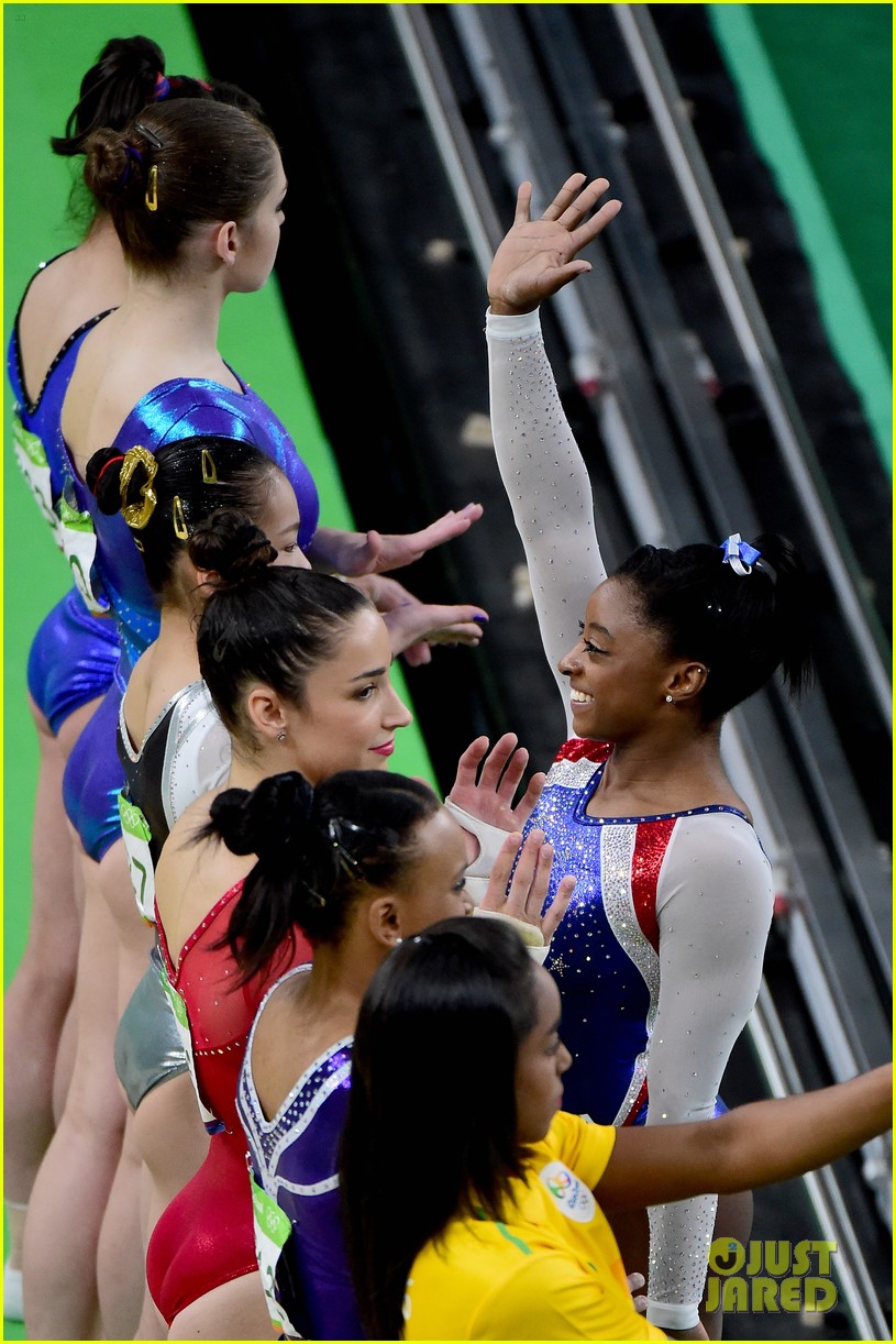 Simone Biles Wins Gold, Aly Raisman Takes Silver in Olympics' All ...
