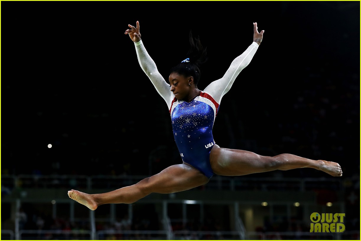 Simone Biles Wins Gold, Aly Raisman Takes Silver in Olympics' All ...