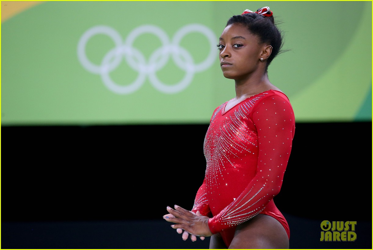 Simone Biles Wins Third Gold Medal on Vault at Rio Olympics: Photo ...
