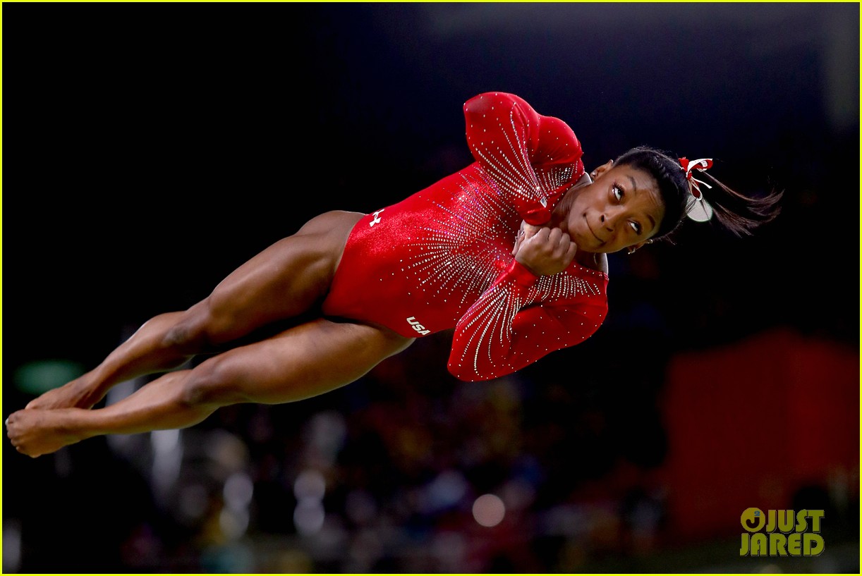 Simone Biles Wins Third Gold Medal on Vault at Rio Olympics: Photo ...