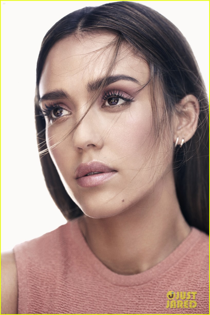 Jessica Alba Talks Dieting, Her Body, & More with 'Shape': Photo ...