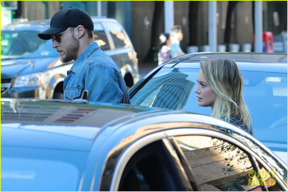 Hilary Duff Gets Ready to 'Rumble' with Trainer Noah Neiman: Photo ...