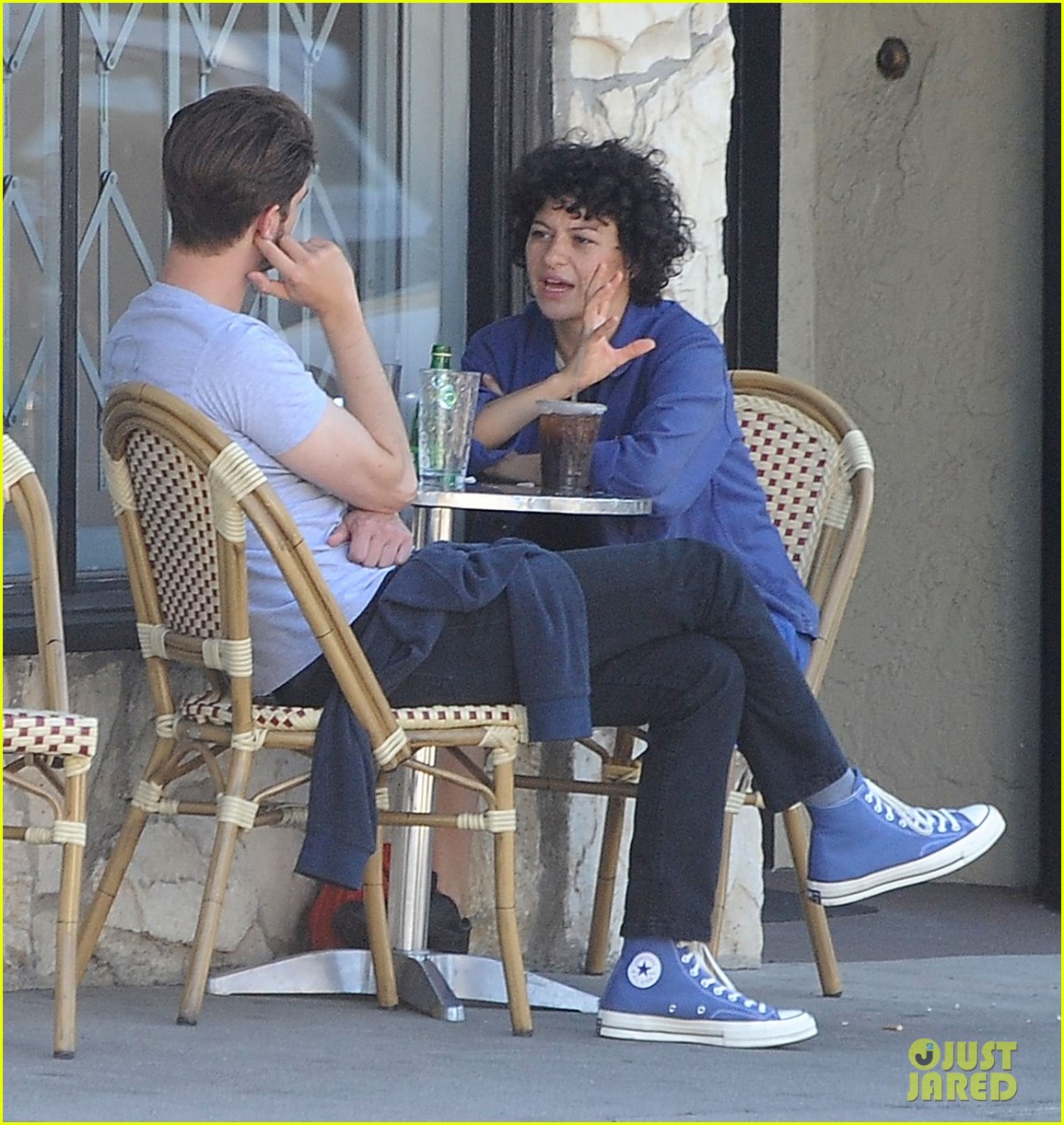 Andrew Garfield & Alia Shawkat Hug After Coffee Date: Photo 3764572 ...