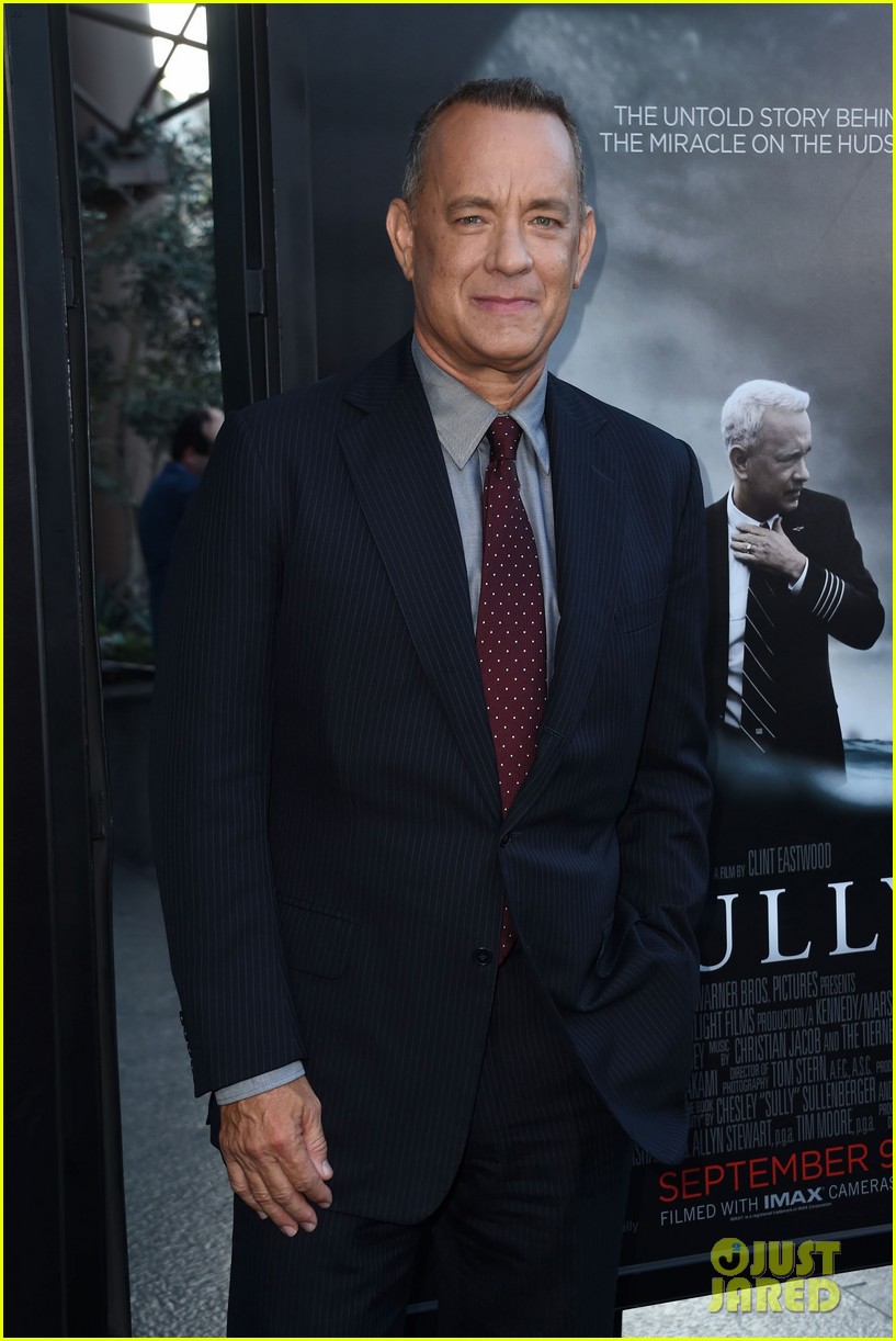 Tom Hanks is Portrayed by Captain 'Sully' Sullenberger on 'Jimmy Kimmel ...